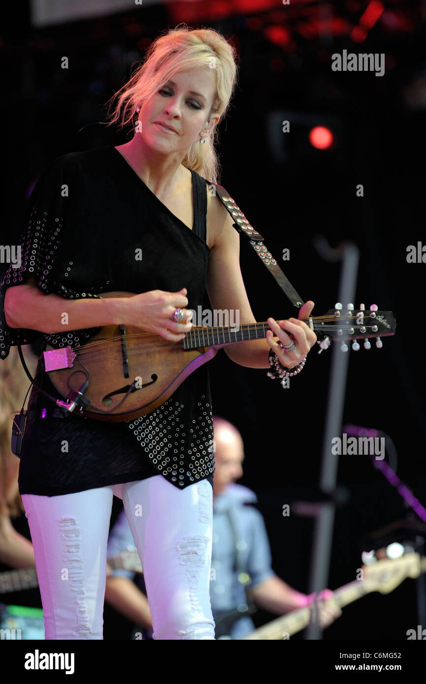 Martie maguire hi-res stock photography and images - Alamy