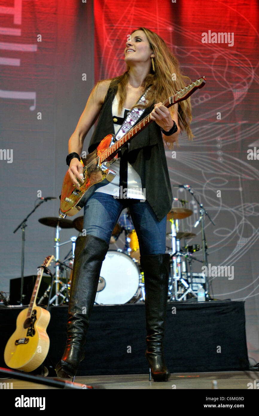 Emily robison hi-res stock photography and images - Alamy