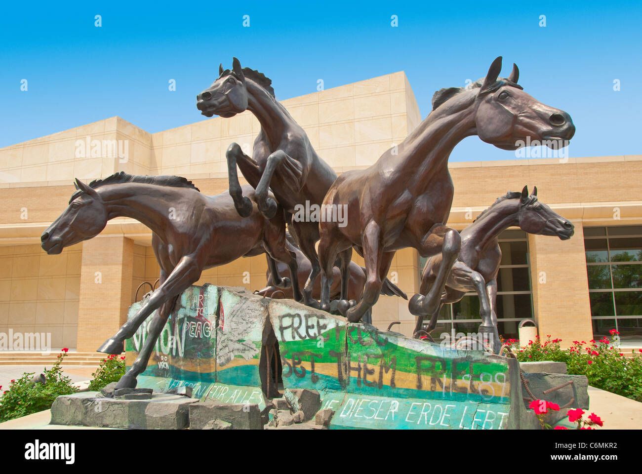 "The Day The Wall Came Down" monument, by Veryl Goodnight at George ...