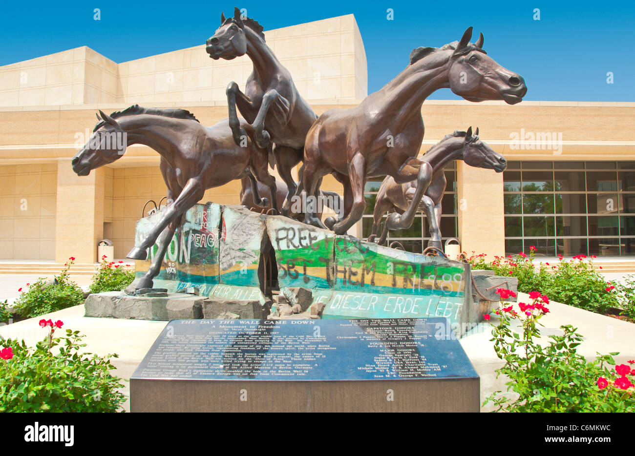 "The Day The Wall Came Down" monument, by Veryl Goodnight at George ...