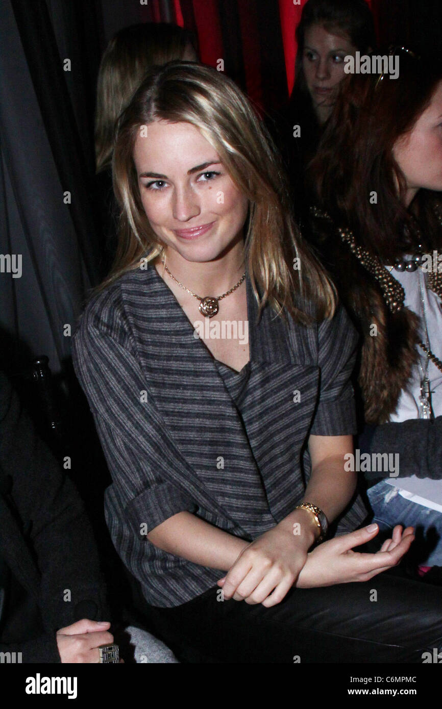 Amanda Hearst Mercedes-Benz IMG New York Fashion Week Fall 2010 - Jason ...