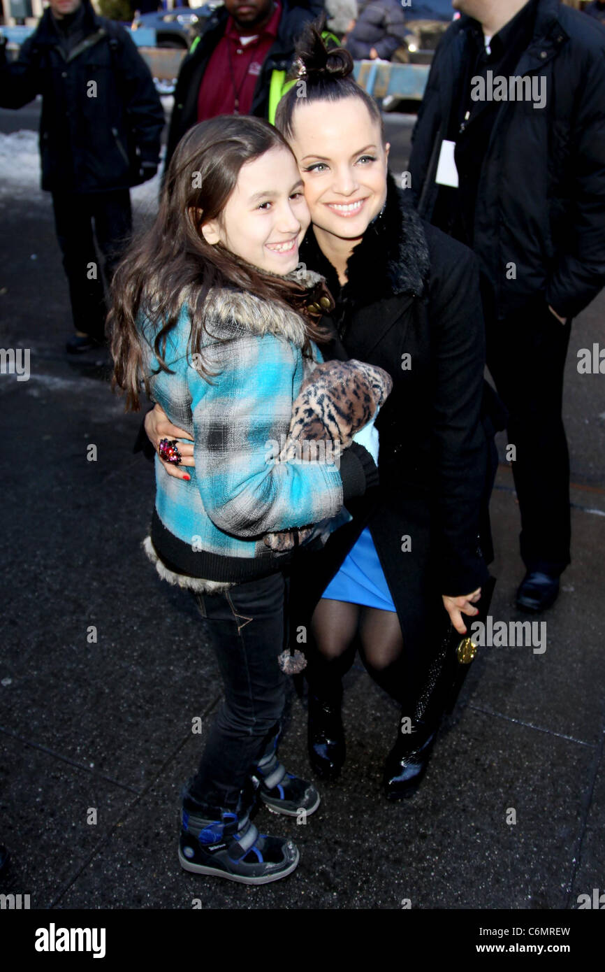 Mena Suvari and a fan Mercedes-Benz IMG New York Fashion Week Fall 2010 ...