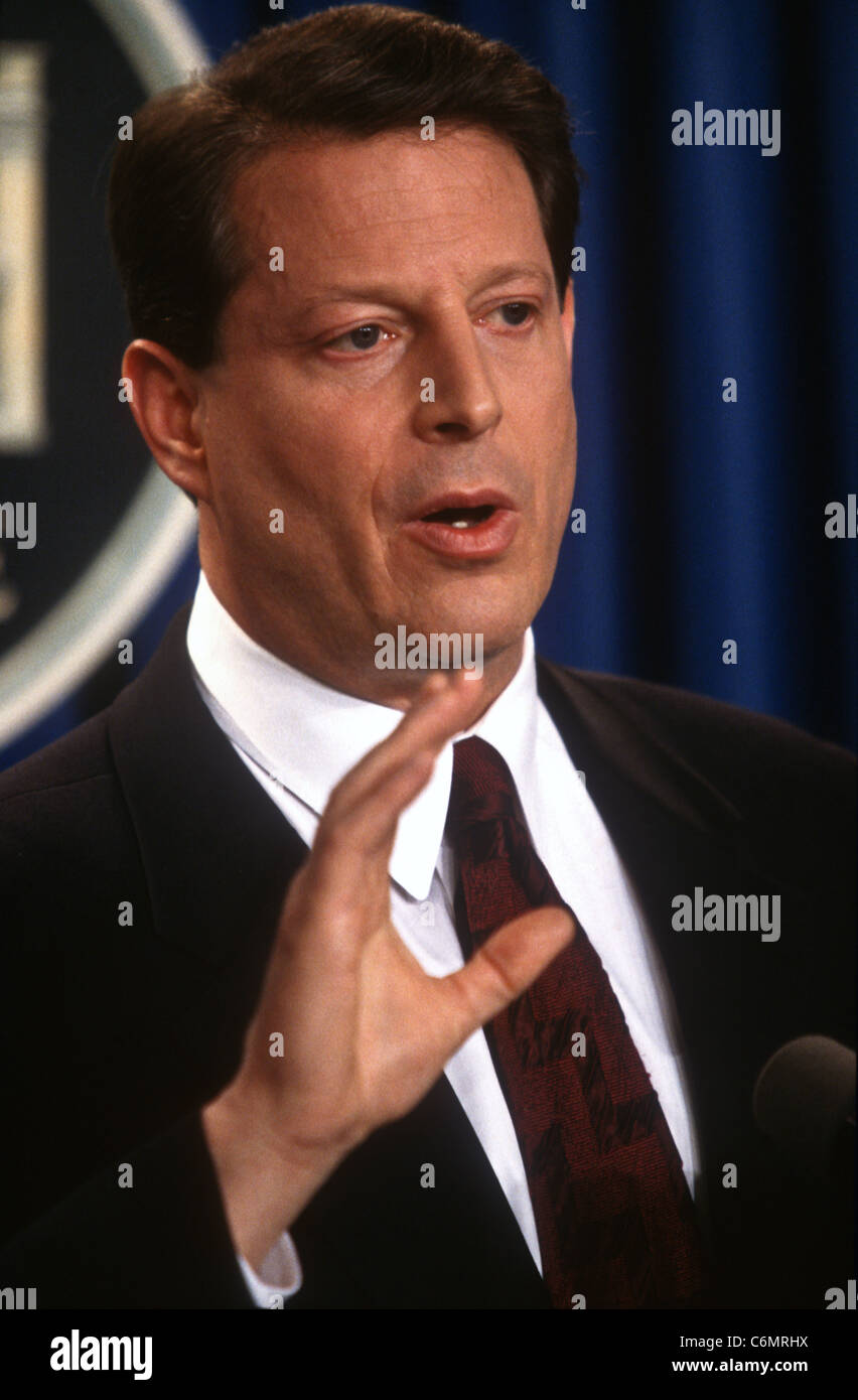 Al gore in press hi-res stock photography and images - Alamy