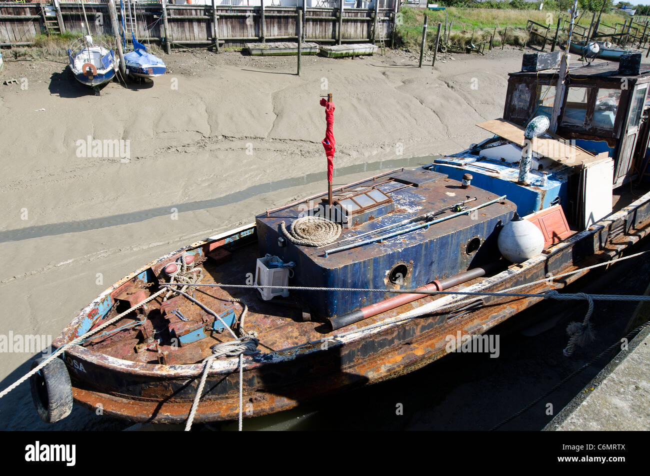 Rusty barge strand quay hi-res stock photography and images - Alamy