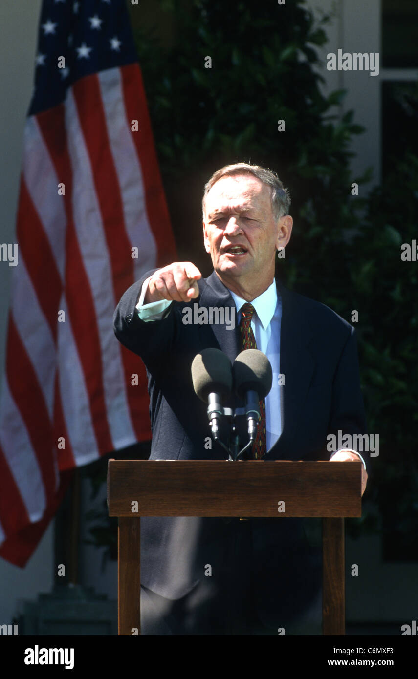 Canadian Prime Minister Jean Chrétien during a joint press conference ...