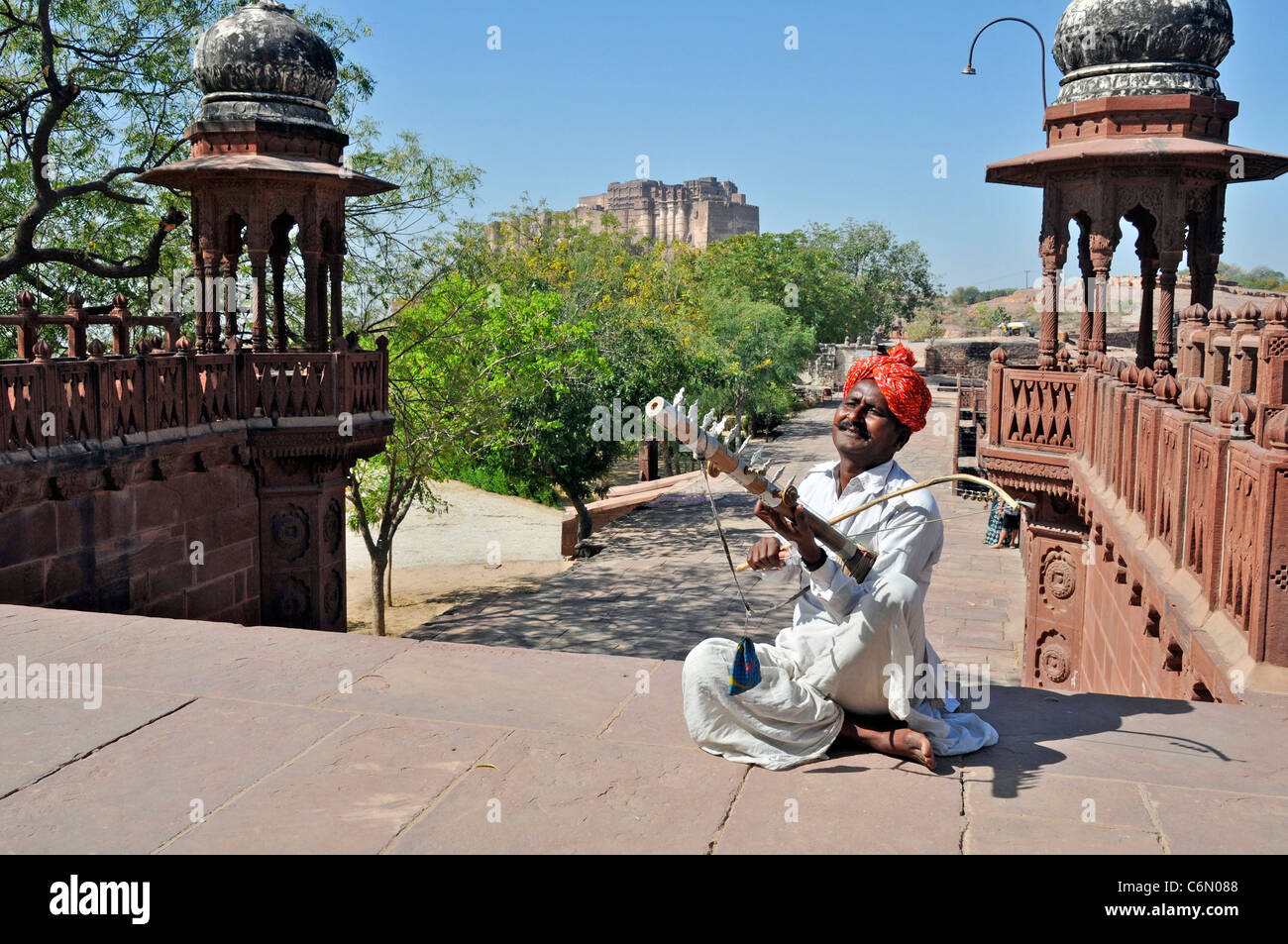 Ravanahatha High Resolution Stock Photography and Images - Alamy