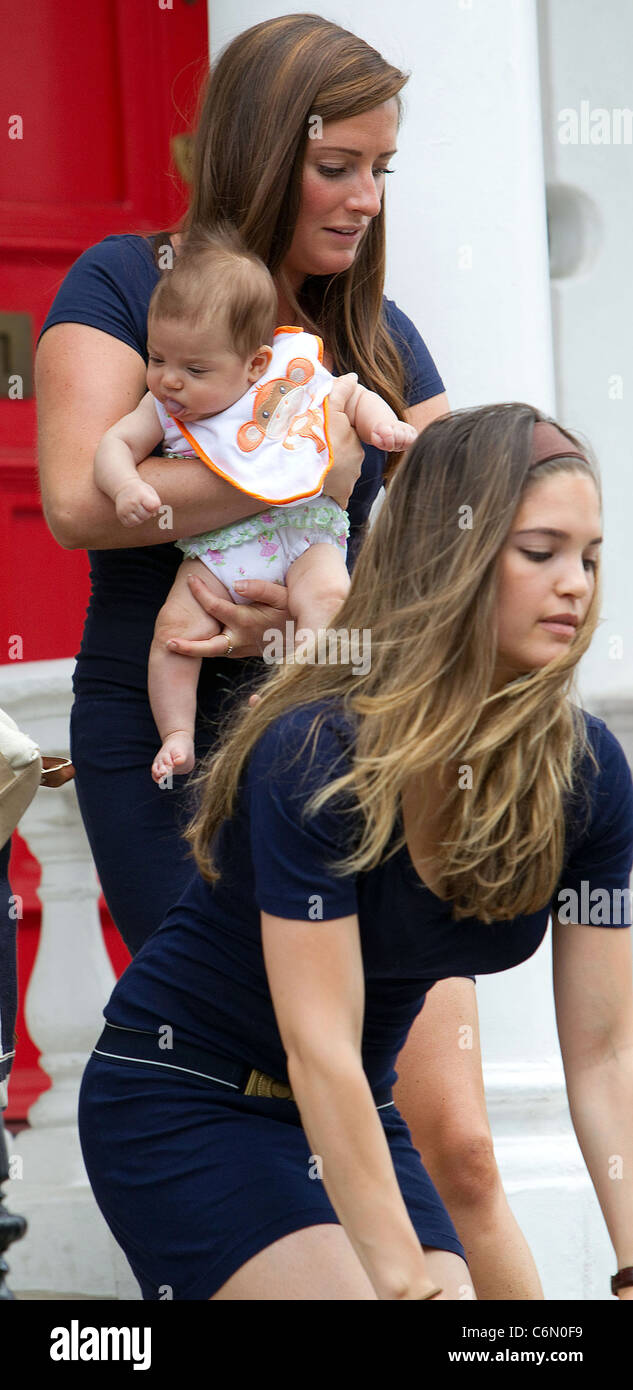 Carly Zucker aka Carly Cole The wife of Chelsea football player Joe ...