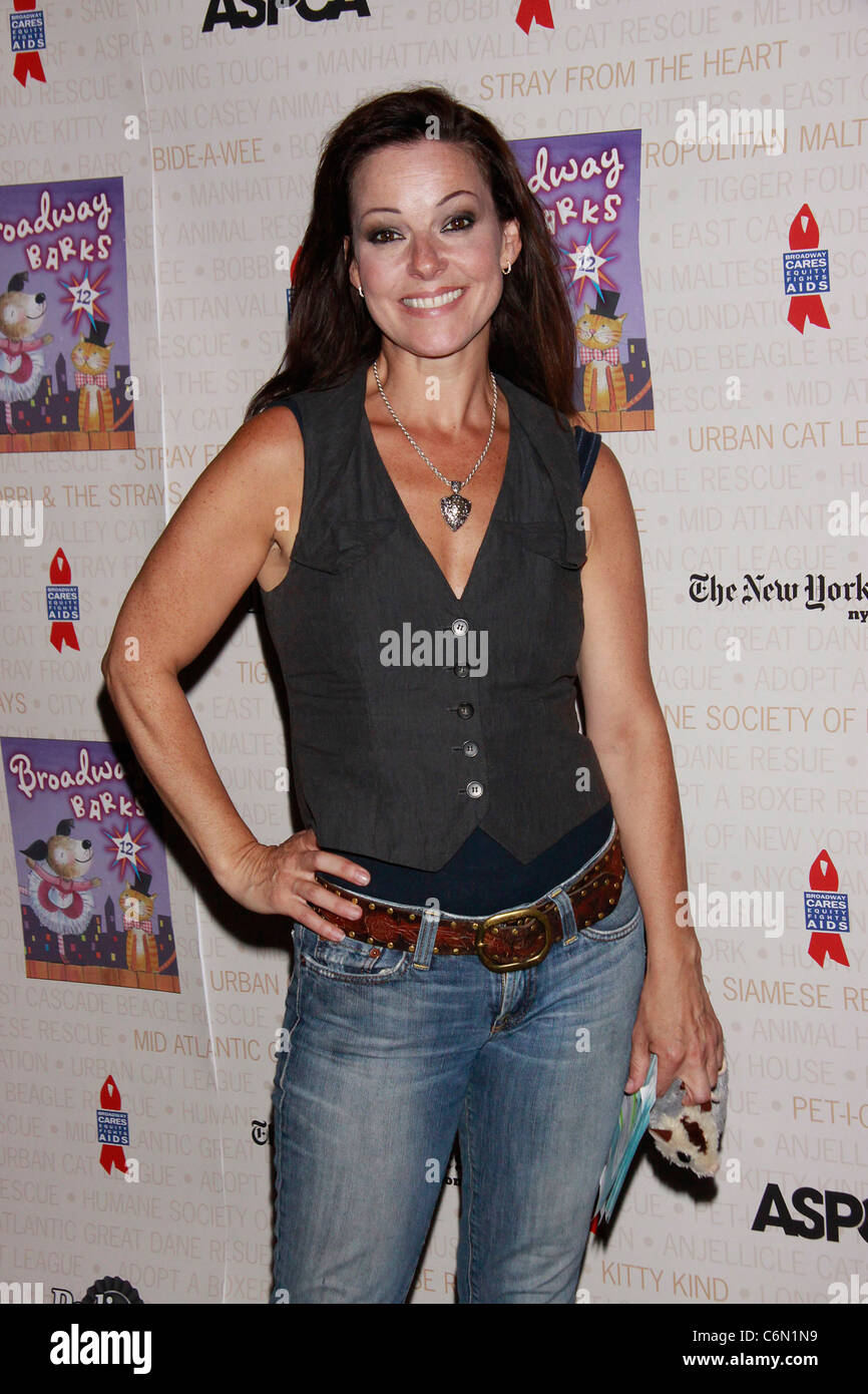 Ruthie Henshall ( British Stage Actress) Broadway Barks: The 12th ...