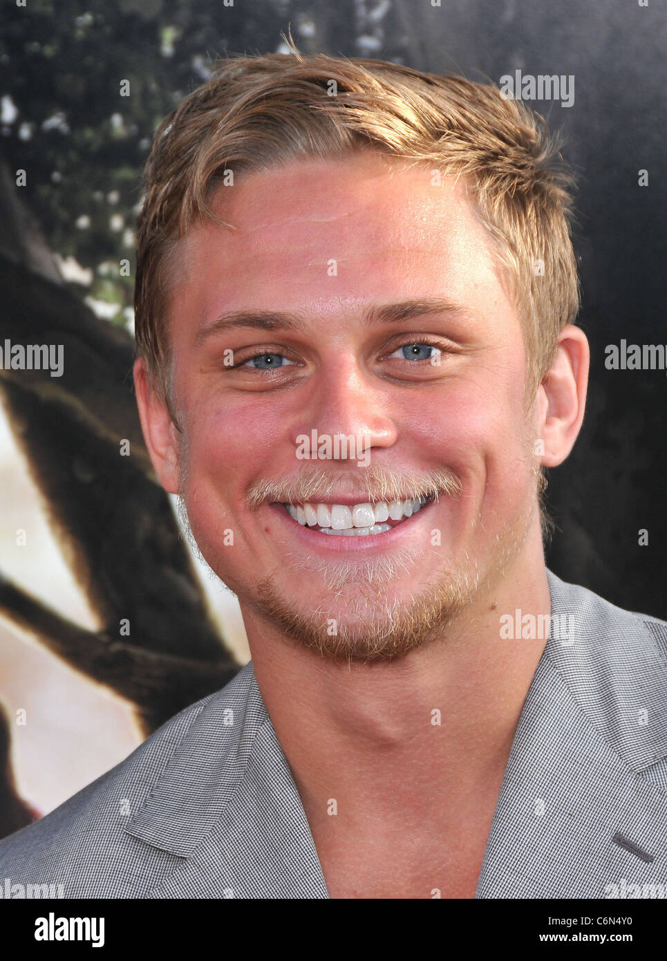 Billy Magnussen Los Angeles Premiere of "Flipped" held at the Cinerama ...