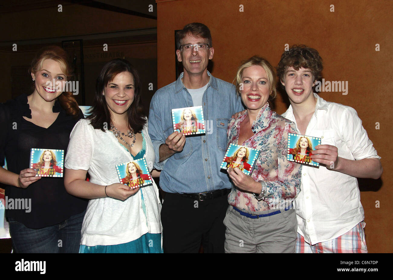 Betsy Wolfe, Lindsay Mendez, Dick Scanlan, Sherie Rene Scott, and Eamon ...