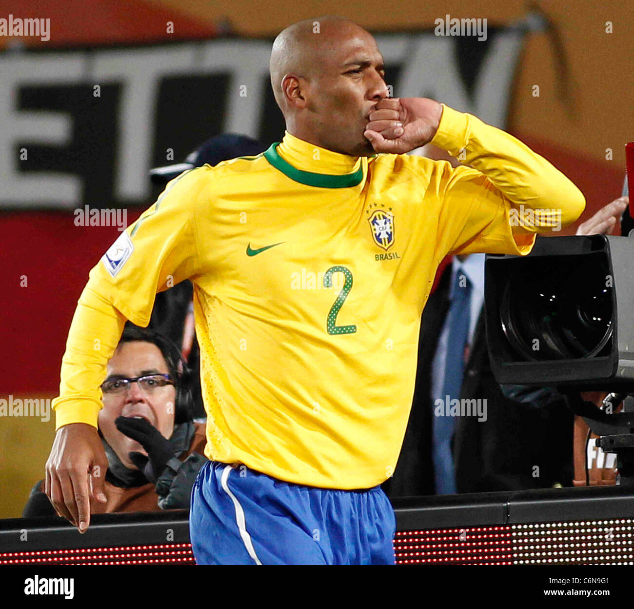 Maicon celebrates after scoring for Brazil 2010 FIFA World Cup - North ...
