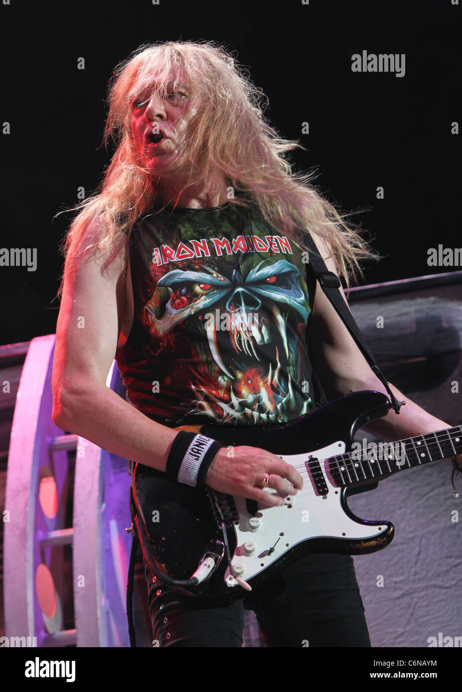 Dave Murray Iron Maiden performing at Madison Square Garden on the 'The ...