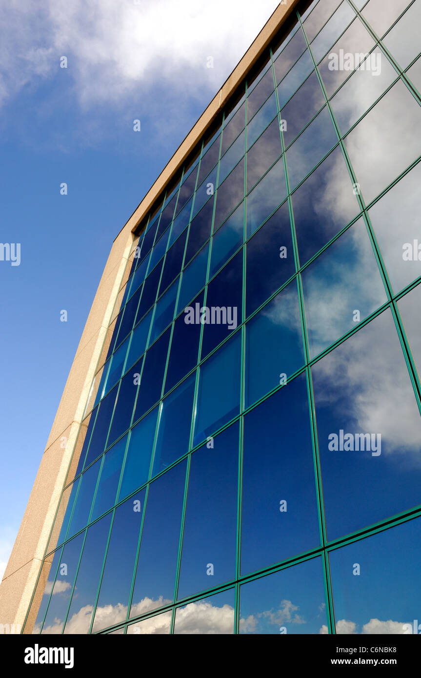 sky reflection building Stock Photo - Alamy
