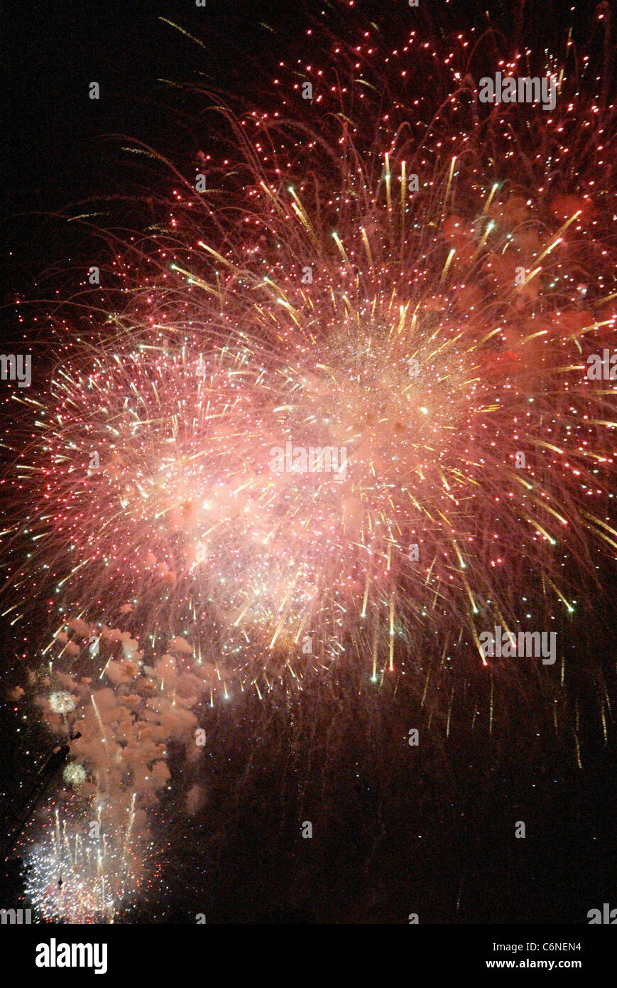 Independence Day fireworks conclude the annual Capitol Fourth concert ...