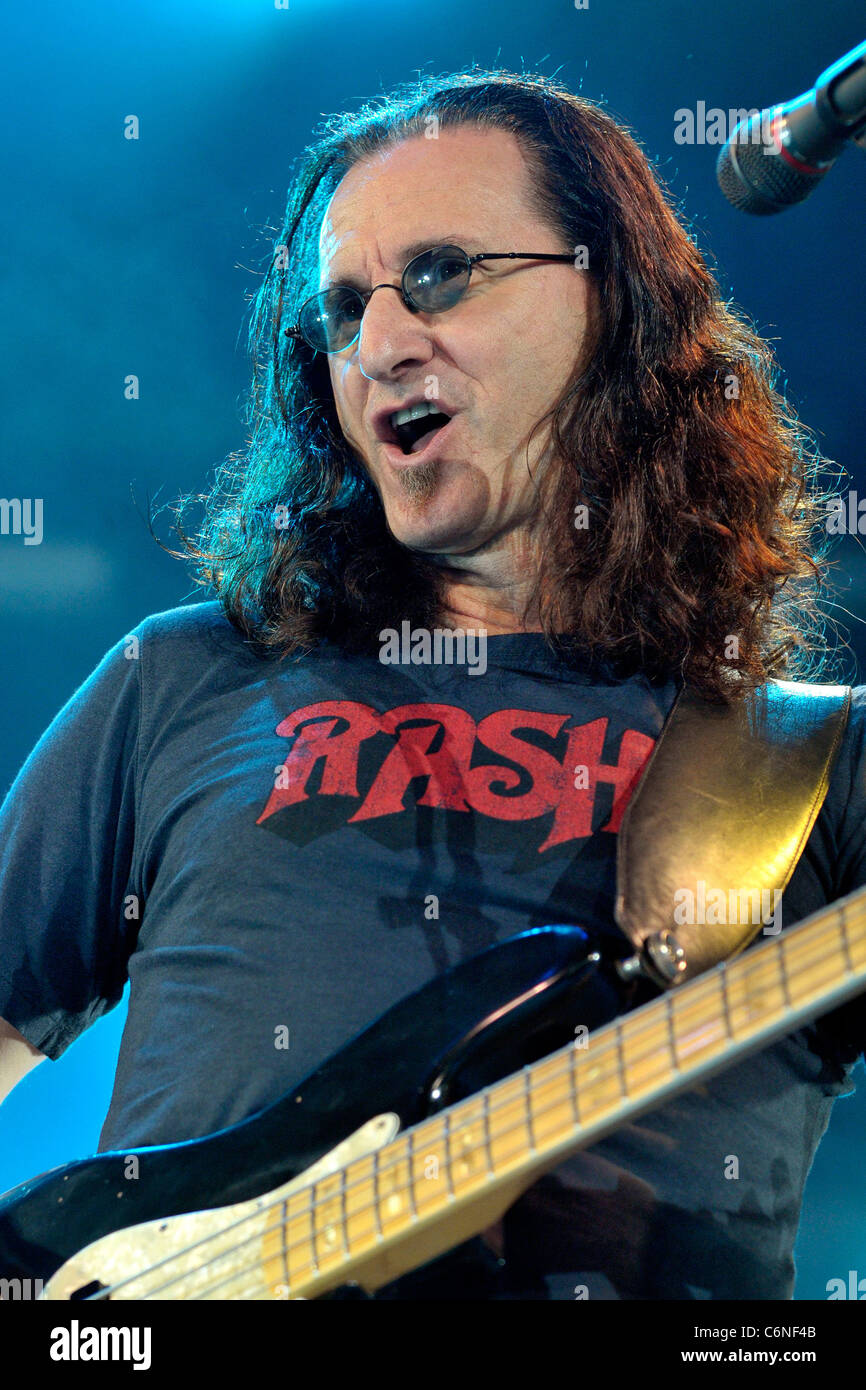 Geddy Lee of RUSH performing live on stage during 'Time Machine Tour ...