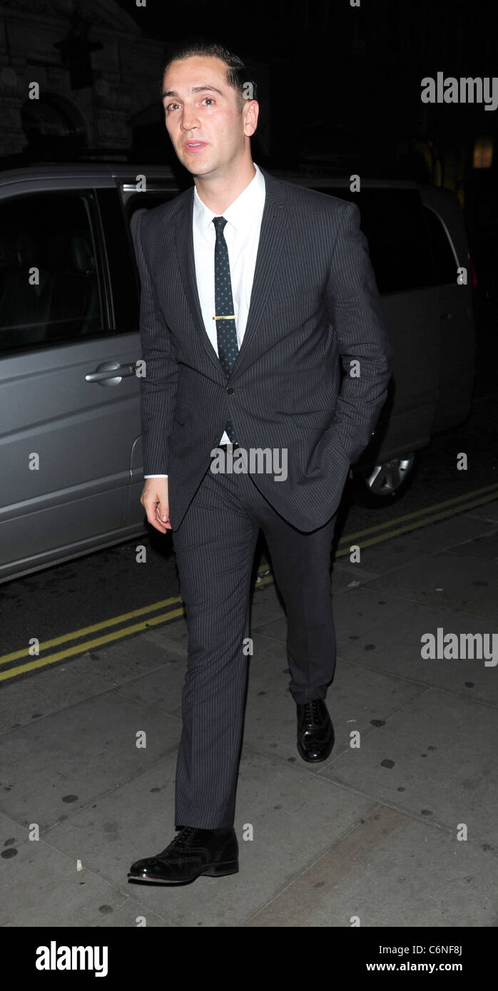 Film director, Reg Traviss takes Amy Winehouse home from the Psychosis ...