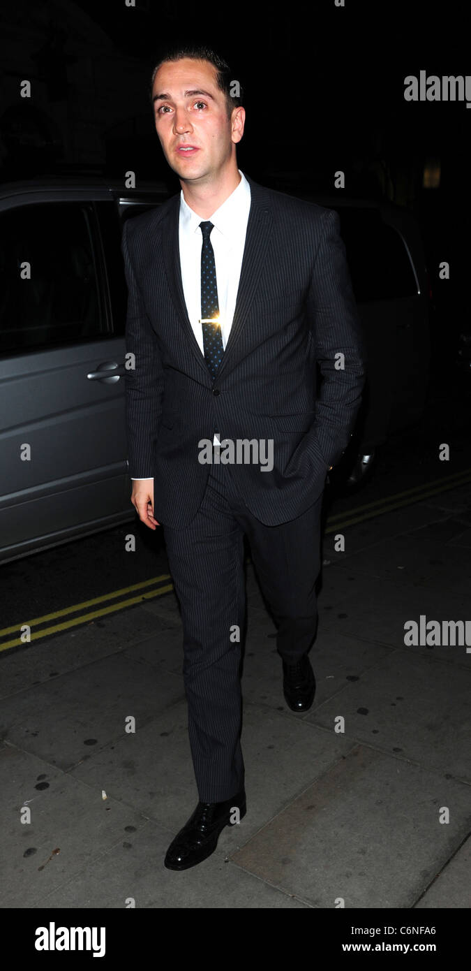 Film director, Reg Traviss takes Amy Winehouse home from the Psychosis ...
