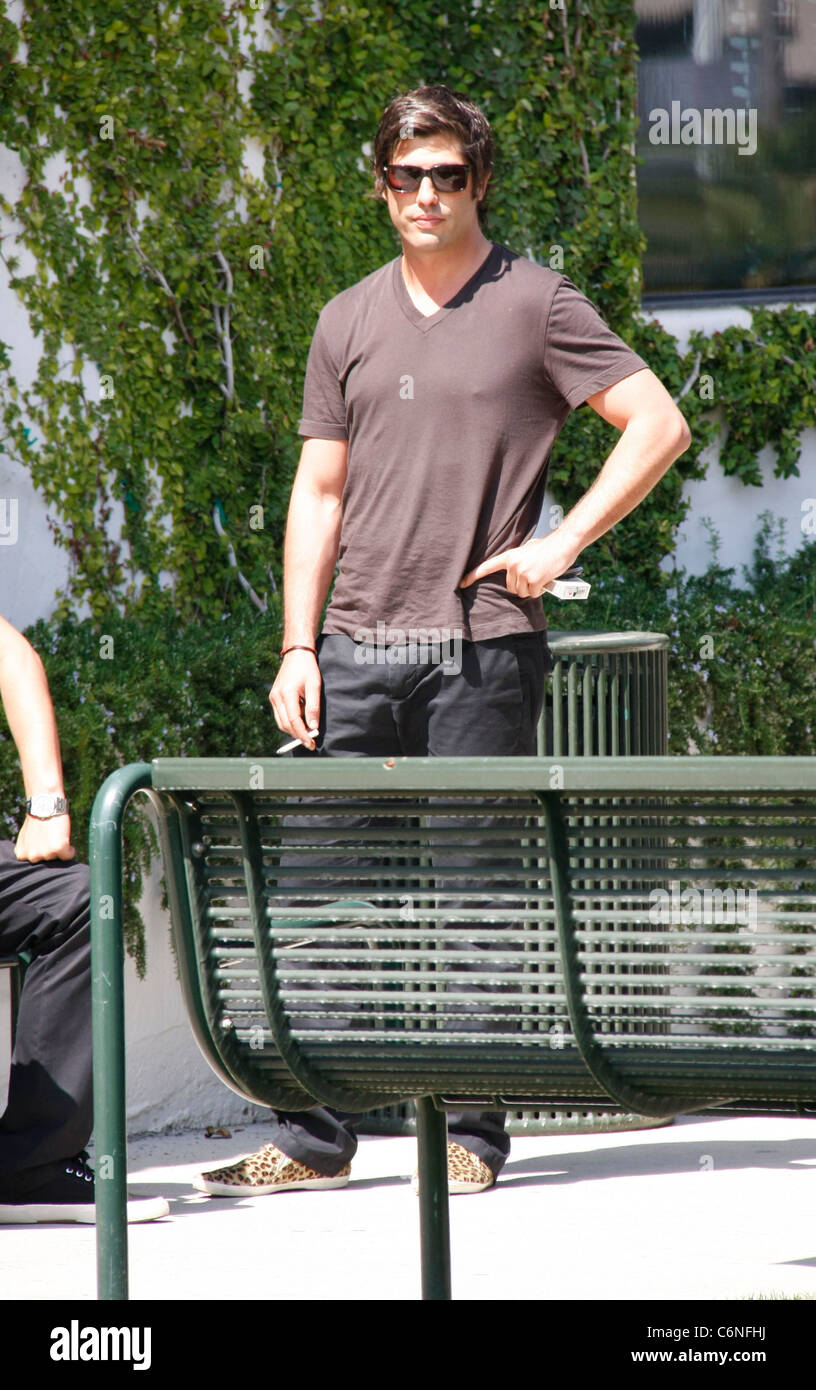 Brandon Davis out and about at Malibu Country Mart in Malibu on July ...