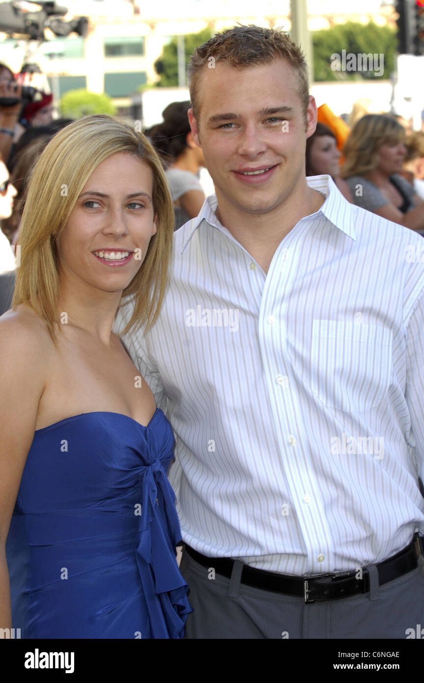 Dustin Brown and Nicole 2010 Los Angeles Film Festival - Premiere of ...