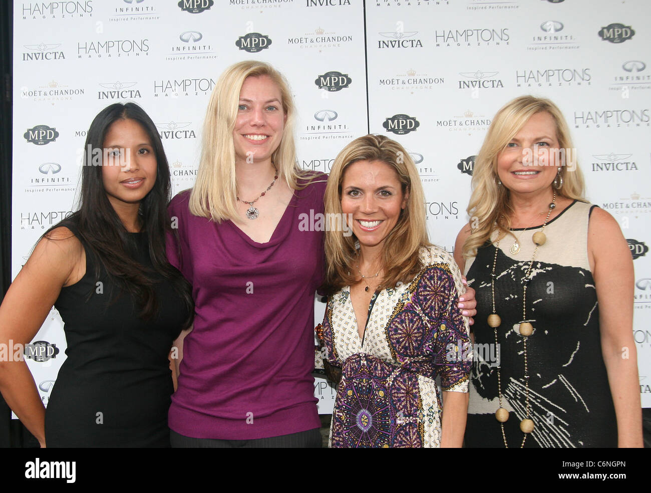 Infinitis amy puente hi-res stock photography and images - Alamy