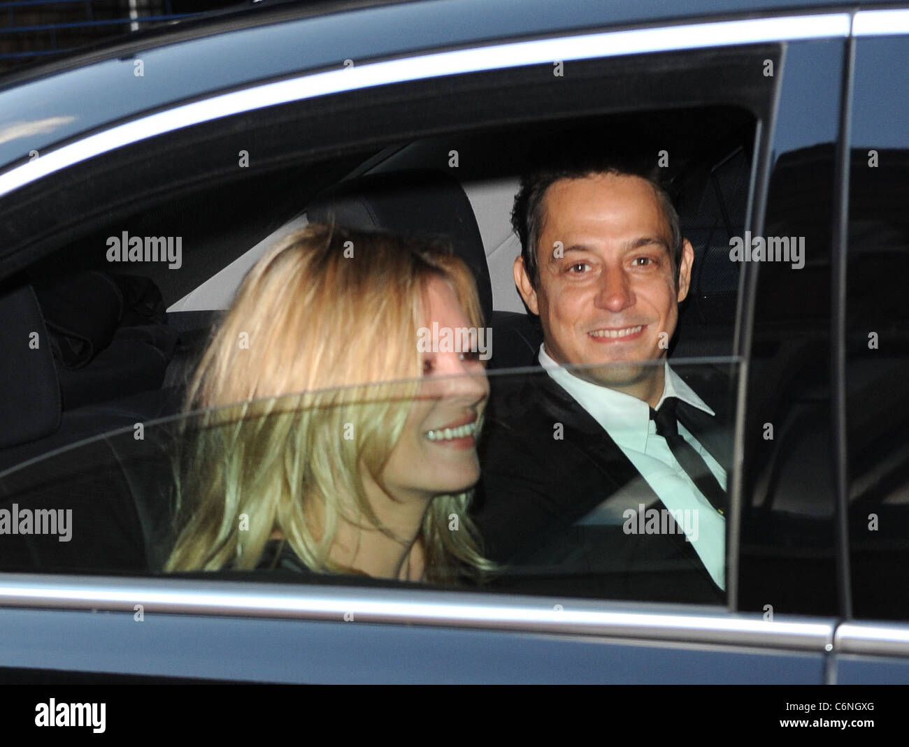 Jamie hince mario testino hi-res stock photography and images - Alamy