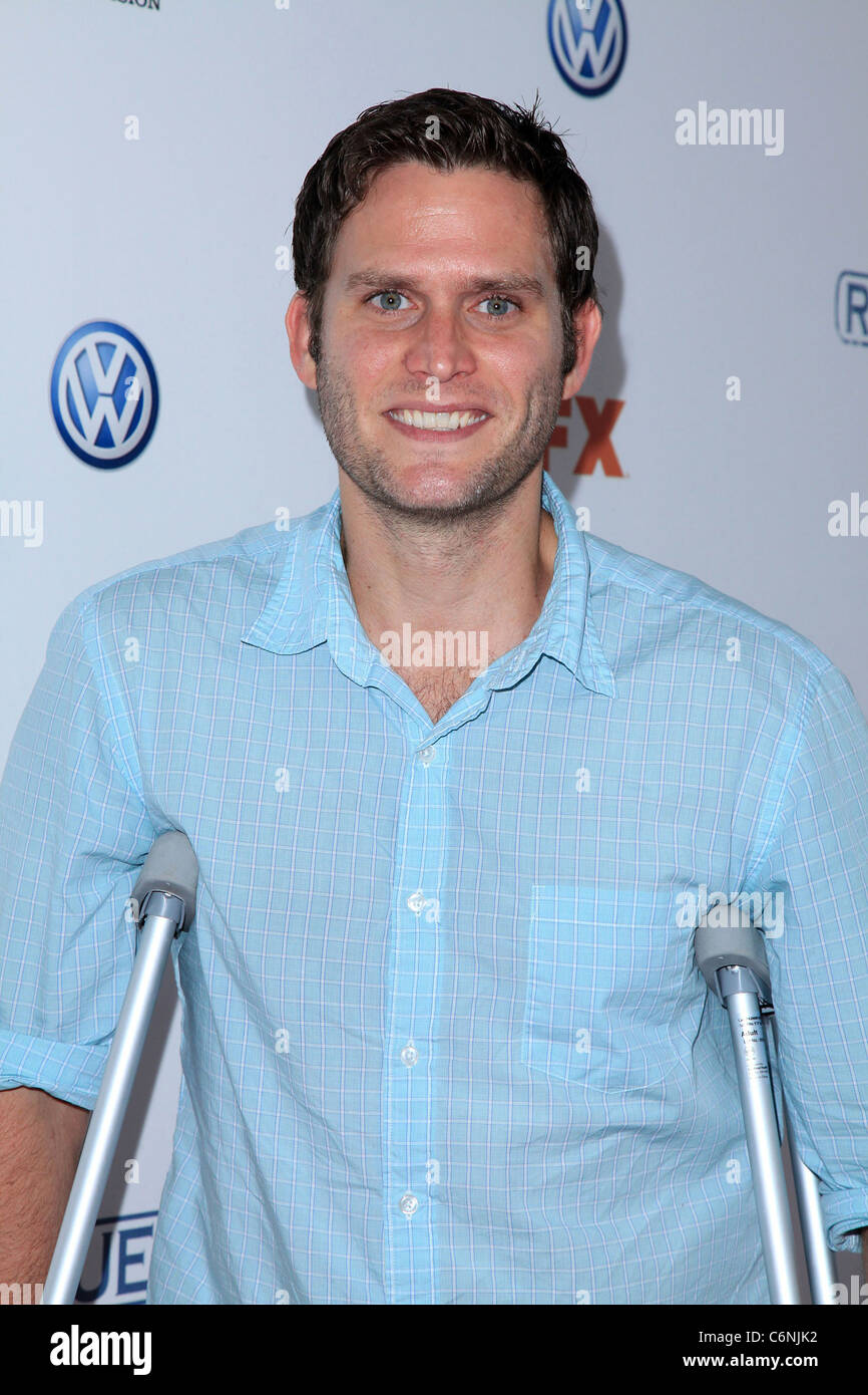Steven Pasquale 'Rescue Me' Season 6 premiere at AMC Theatres Empire 25 ...