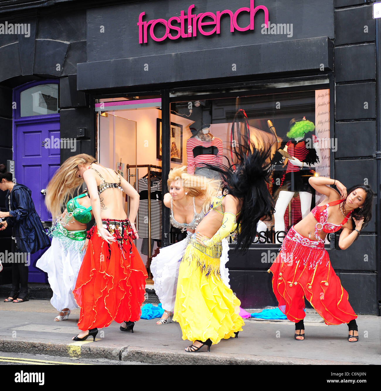 Burlesque performers hi-res stock photography and images - Alamy