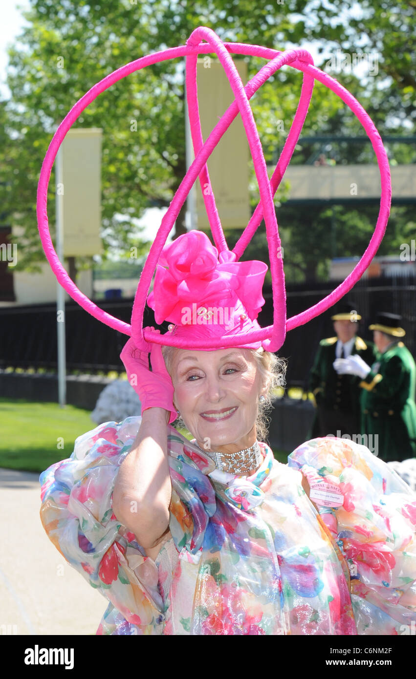 Florence Claridge wears a hat by David Shilling during Ladies Day at ...