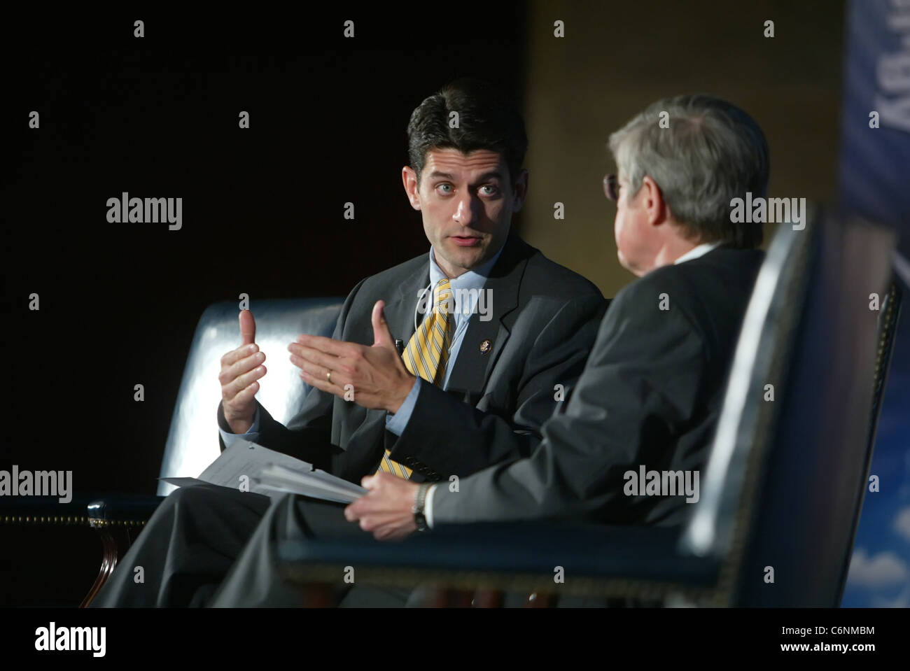 Congressman conversation hi-res stock photography and images - Alamy