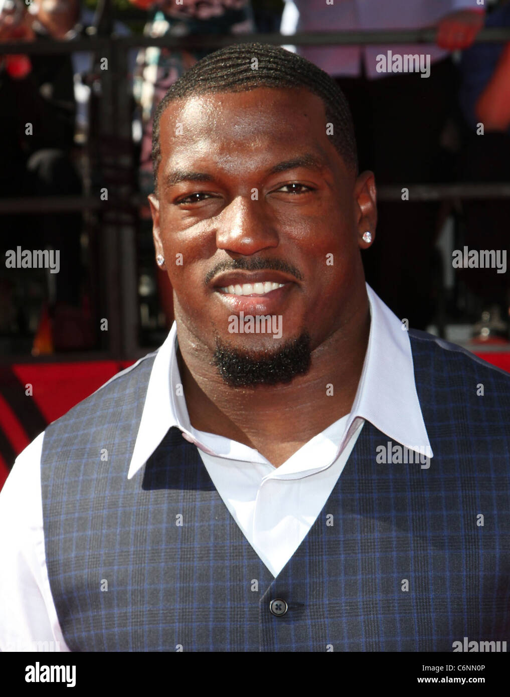 Patrick Willis 2010 ESPY Awards at Nokia Theatre L.A. Live - Arrivals ...