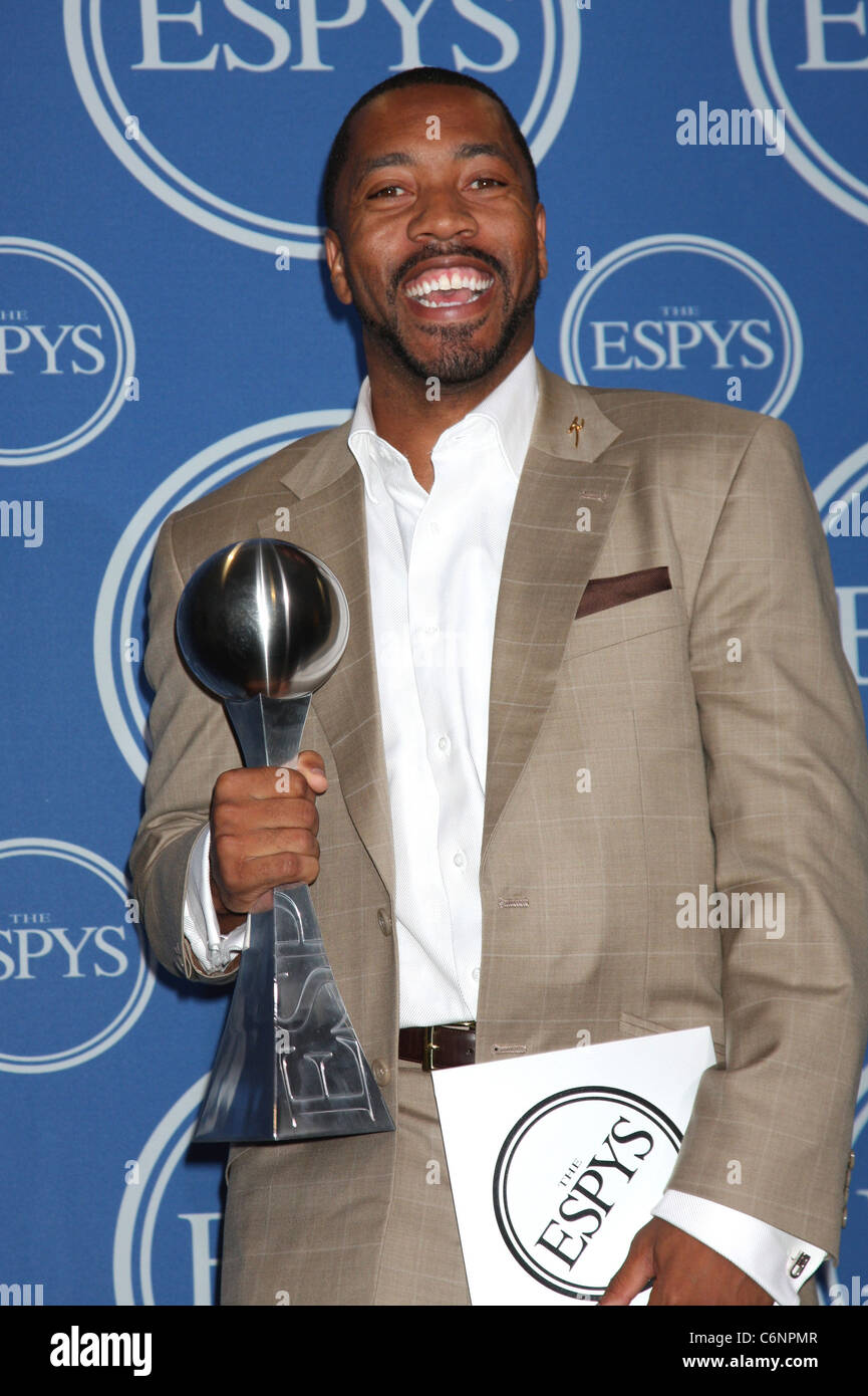NFL wide receiver Greg Lewis 2010 ESPY Awards at Nokia Theatre L.A ...