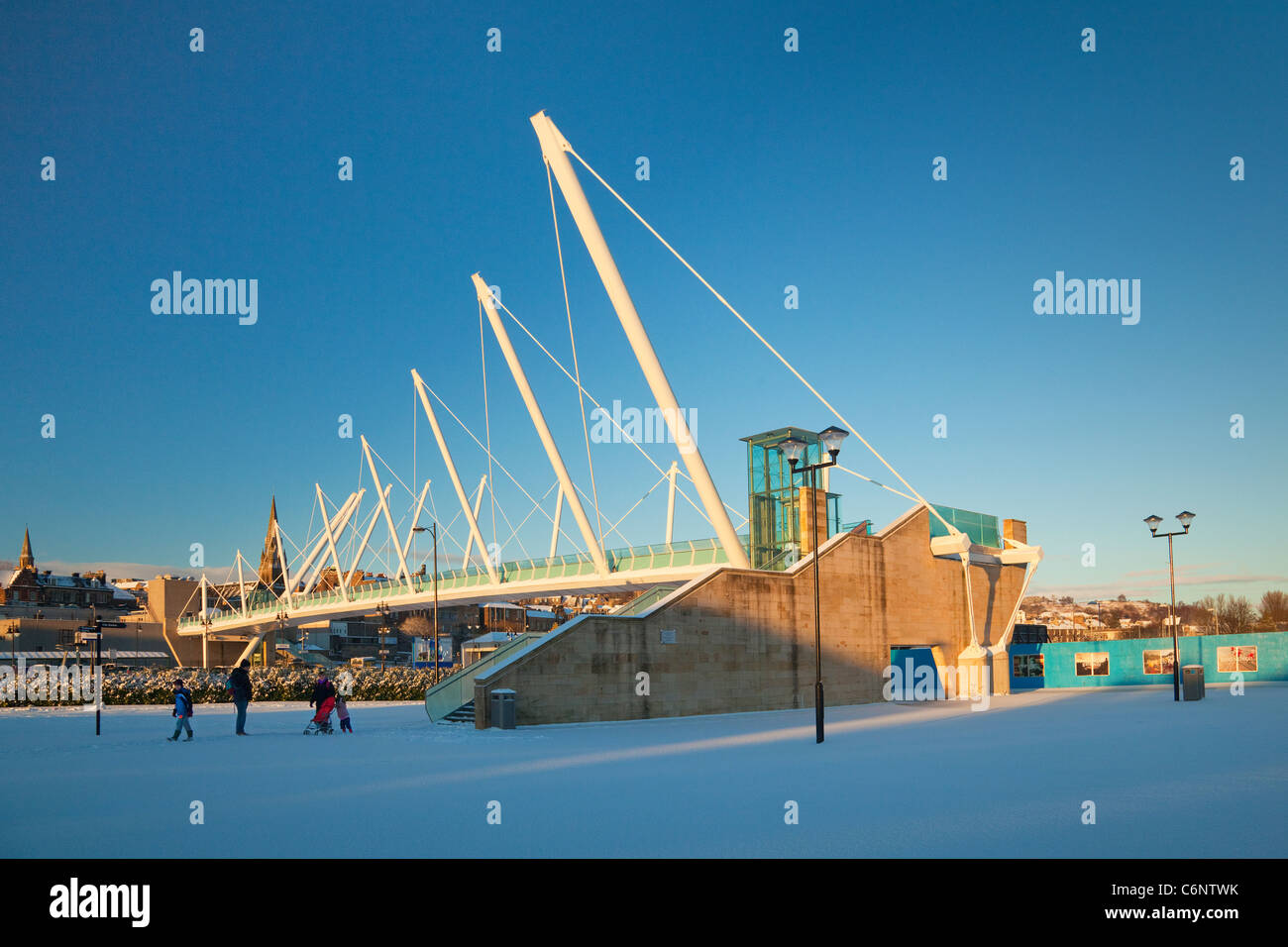 Spikey Bridge High Resolution Stock Photography and Images - Alamy