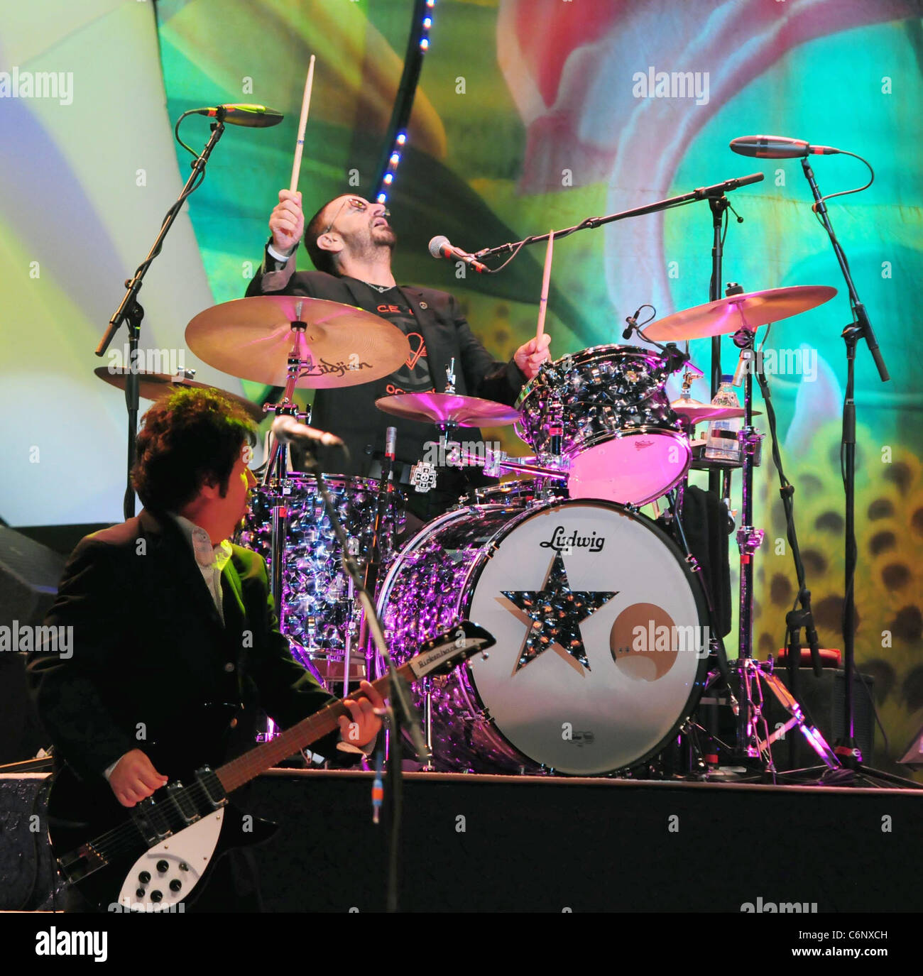 Ringo Starr and Rick Derringer perform at Hard Rock live Hollywood ...