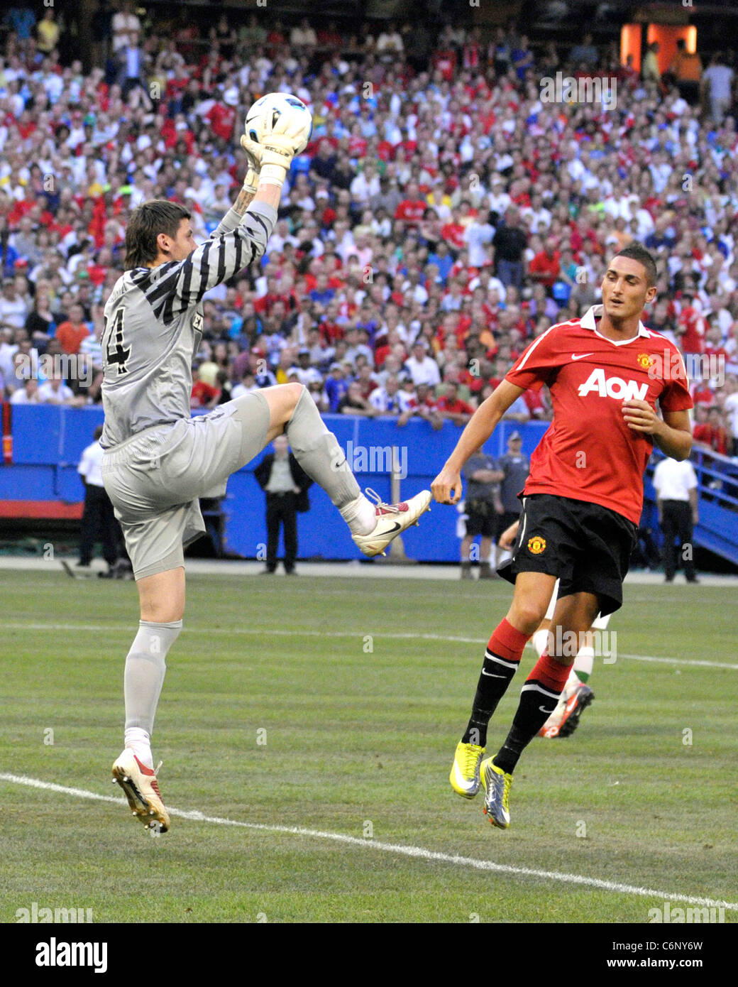 Manchester united 2010 hi-res stock photography and images - Alamy