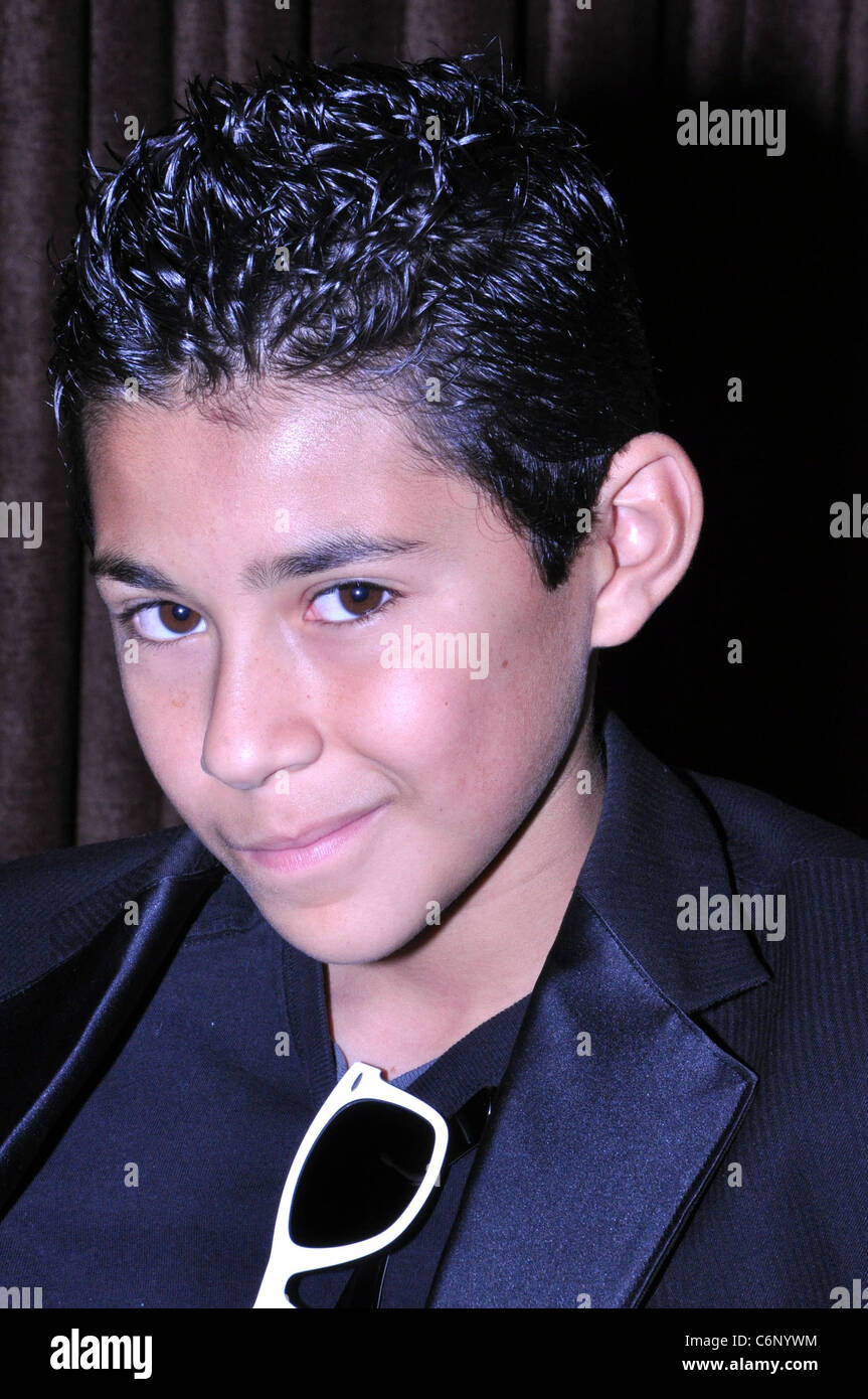 Maxso release of never can say goodbye hi-res stock photography and ...