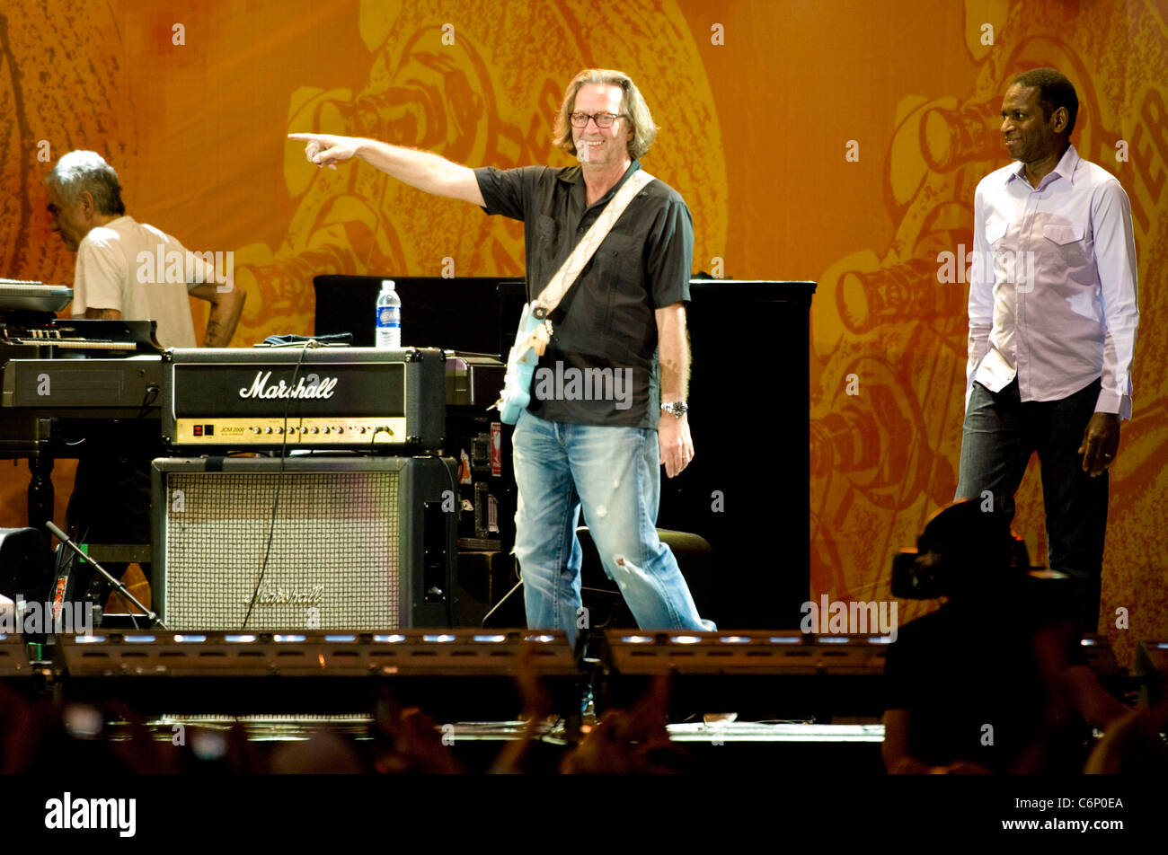 Eric Clapton Band Crossroads Guitar Festival 2010 at Toyota Park ...