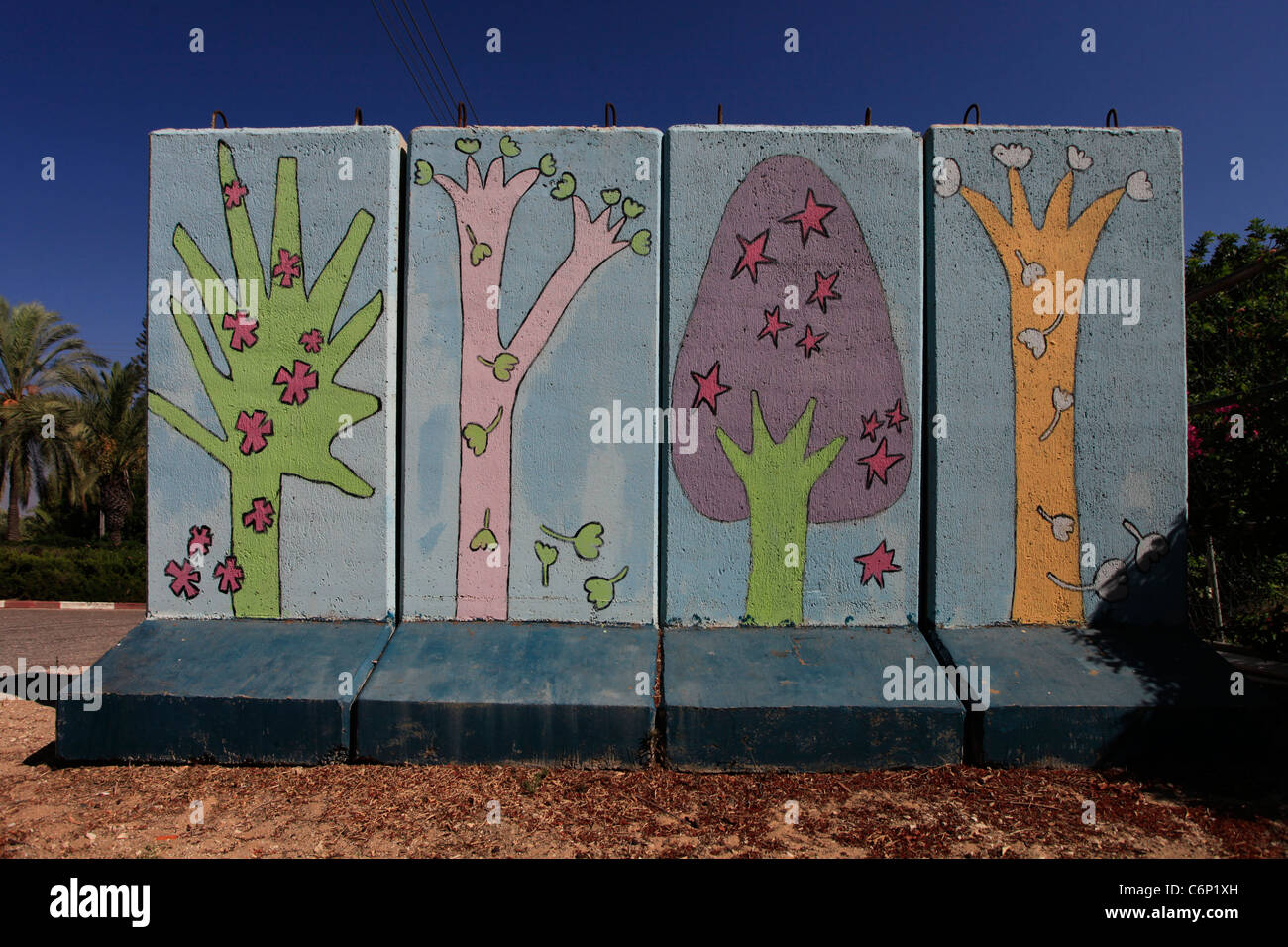 Wall panel precast hi-res stock photography and images - Alamy