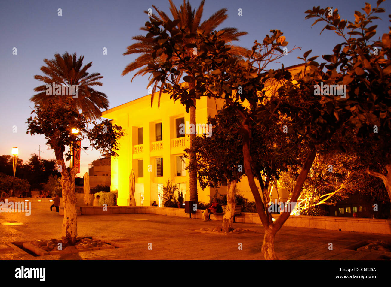 The Suzanne Dellal Centre for Dance and Theatre in Neve Tzedek Tel Aviv ...