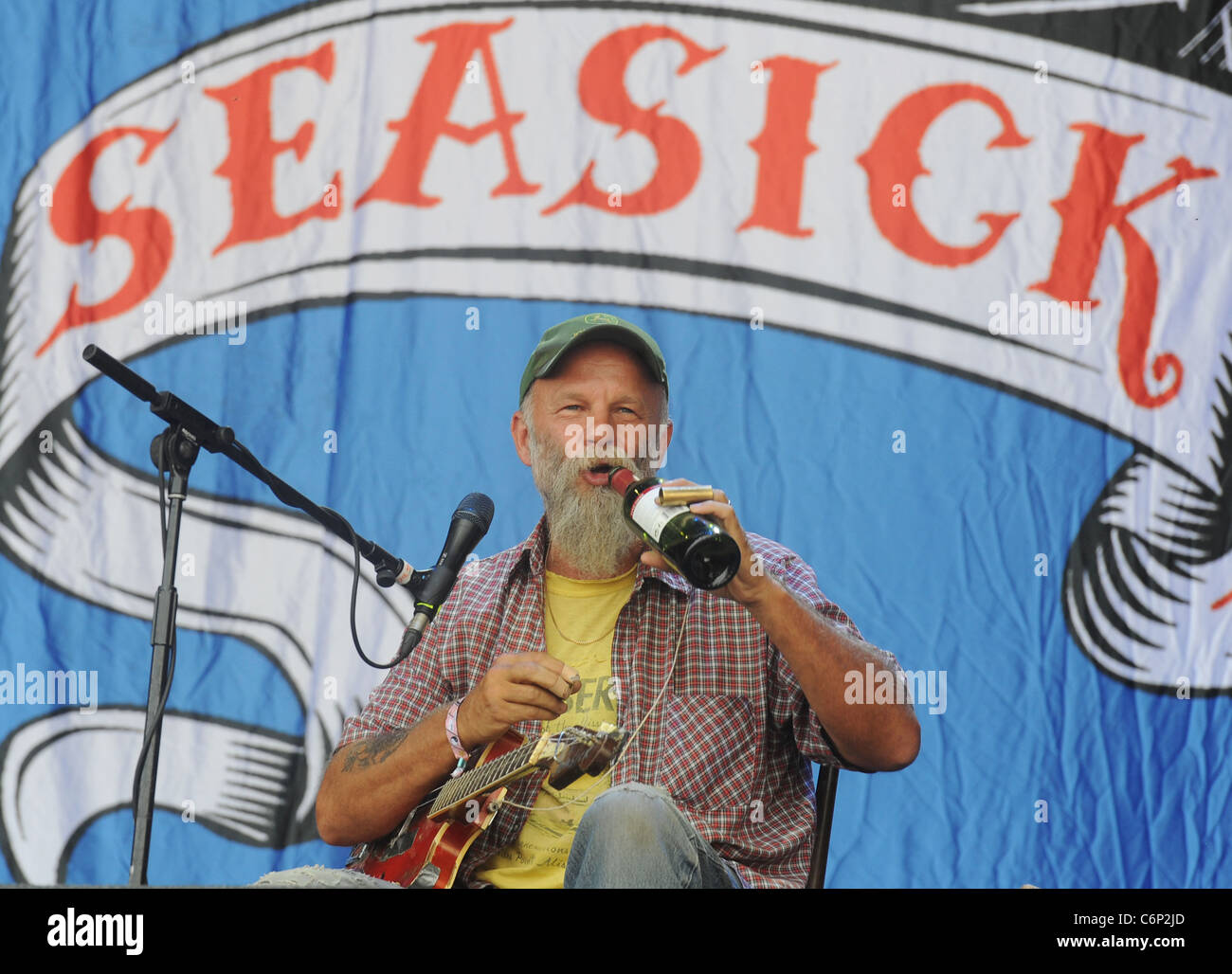 Seasick Steve The 2010 Glastonbury Music Festival held at Worthy Farm ...