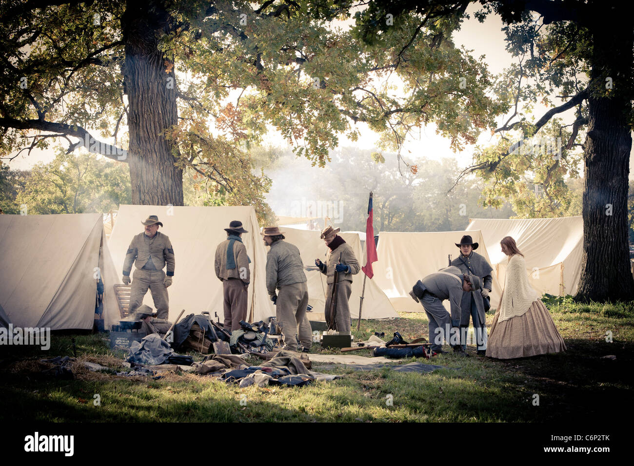 American civil war tents hi-res stock photography and images - Alamy