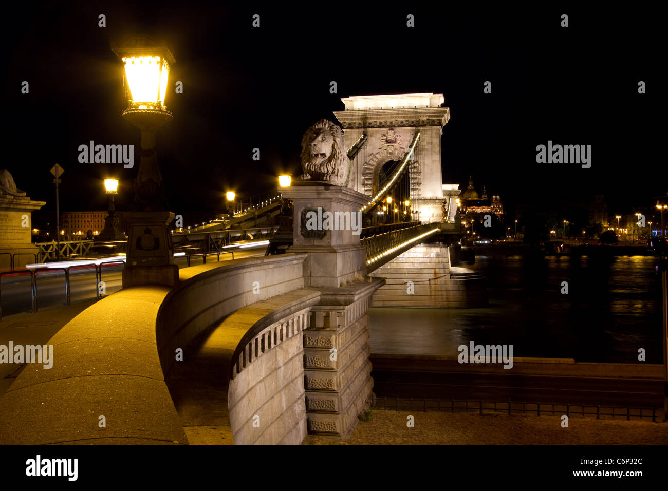 Chain bridge at night Stock Photo - Alamy