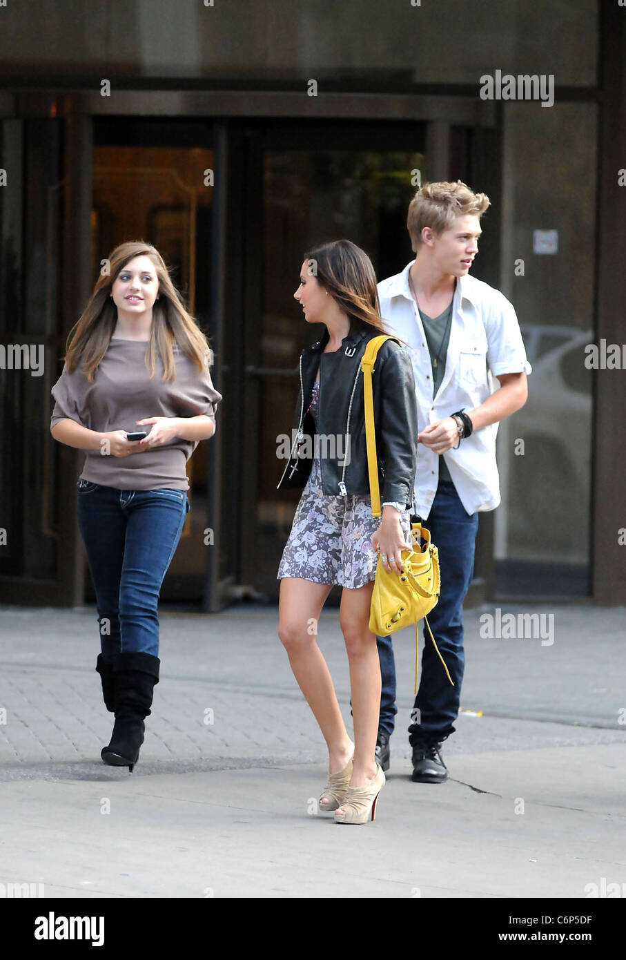 Ashley Tisdale and Austin Butler out with friends in Yorkville Toronto ...