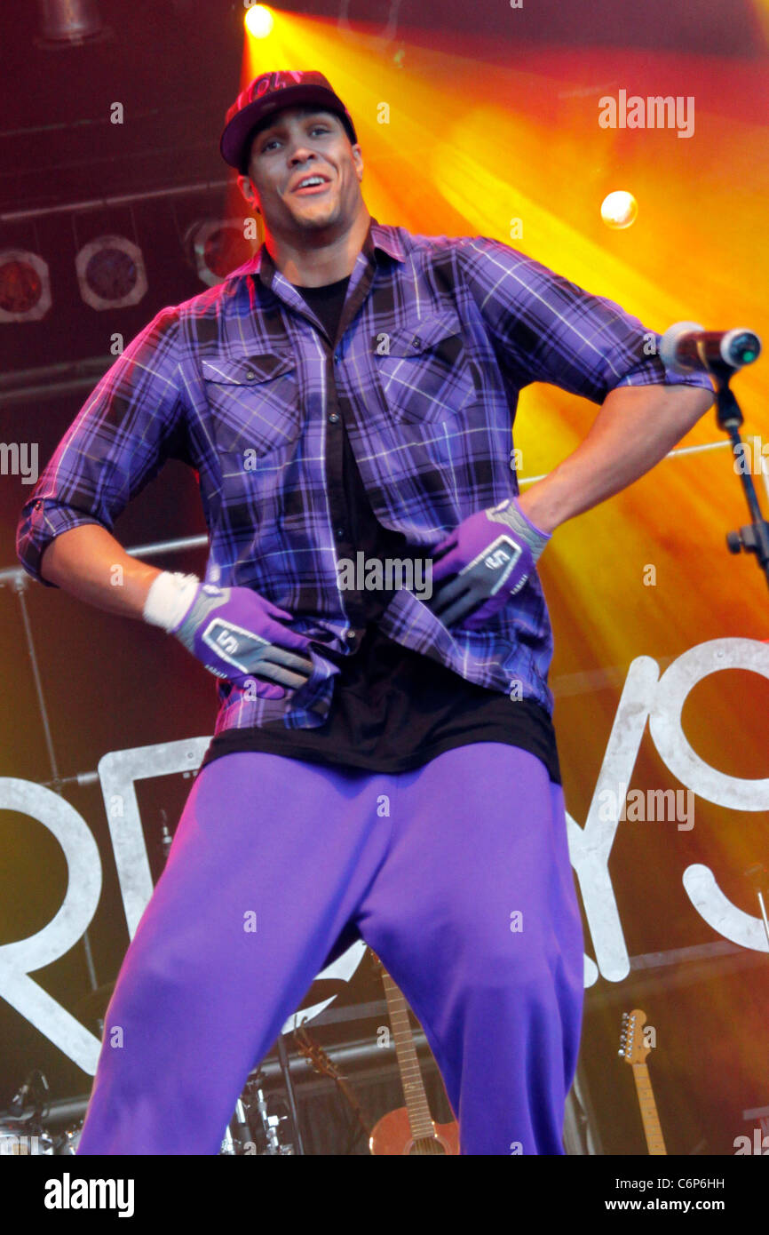 Ashley banjo diversity hi-res stock photography and images - Alamy