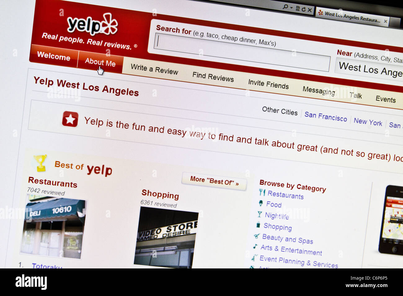 Yelp page hi-res stock photography and images - Alamy