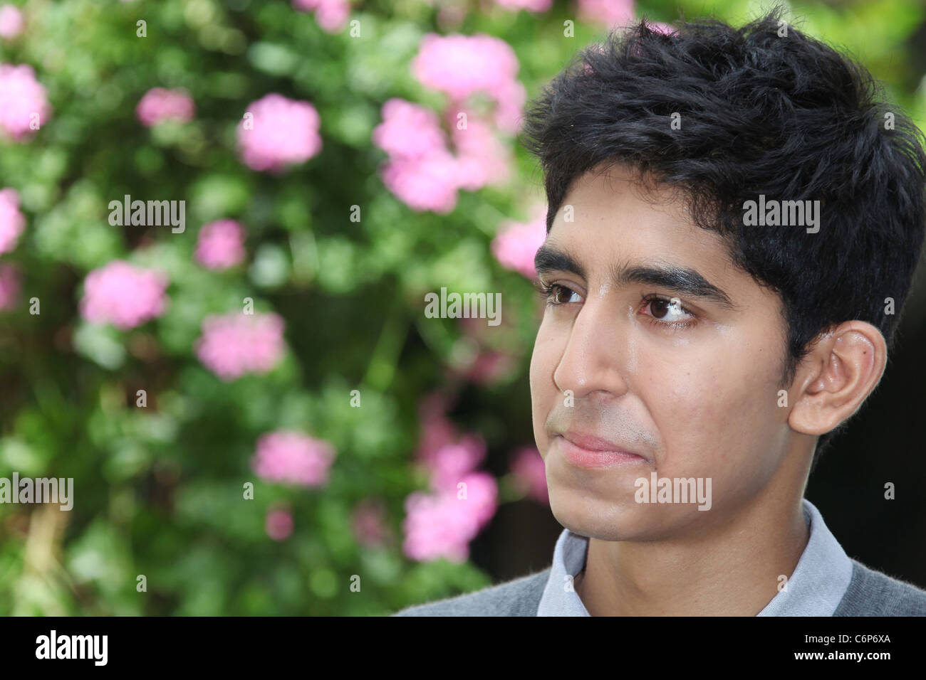 Dev Patel 'The Last Airbender' (Le Dernier Maitre de l'air) Photocall ...