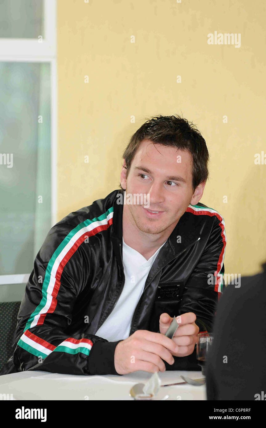 Lionel Messi Press conference for the charity football match 'Deco and ...