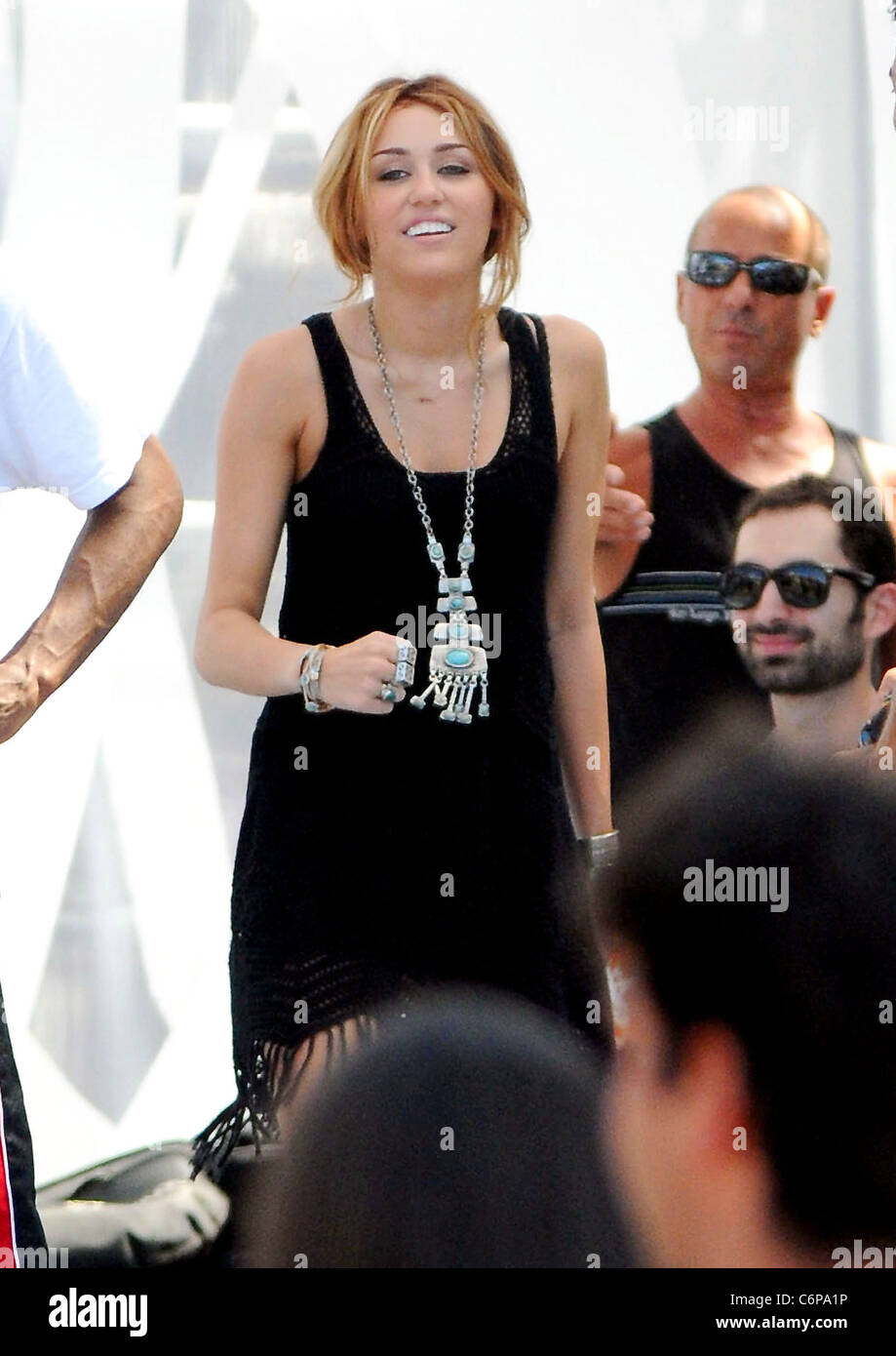 Miley Cyrus rehearses for the 2010 MuchMusic Video Awards at the ...