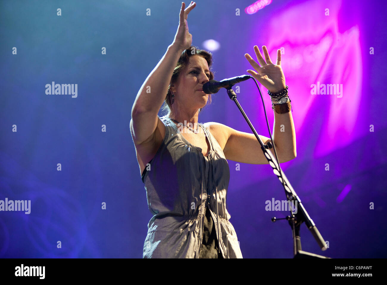 Sarah Mclachlan Lilith High Resolution Stock Photography and Images - Alamy