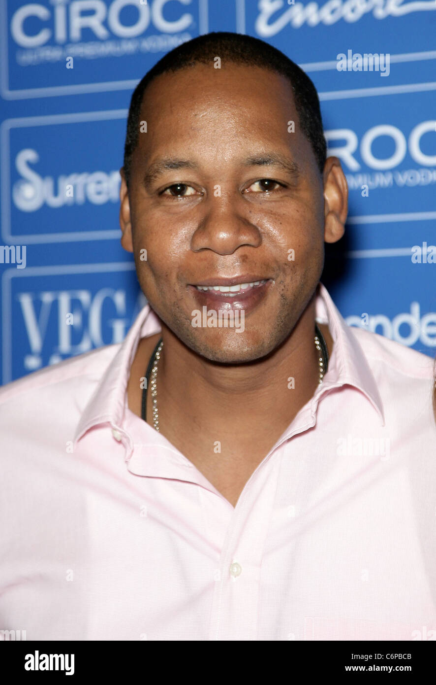 Mark Curry Kardashian sisters host Vegas Magazine's 7th Anniversary ...