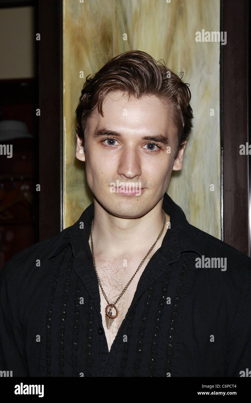 Seth Numrich Stock Photos & Seth Numrich Stock Images - Alamy